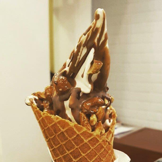 Italian Style Softy Sundaes, Thick Shakes and Ice Creams in Chennai